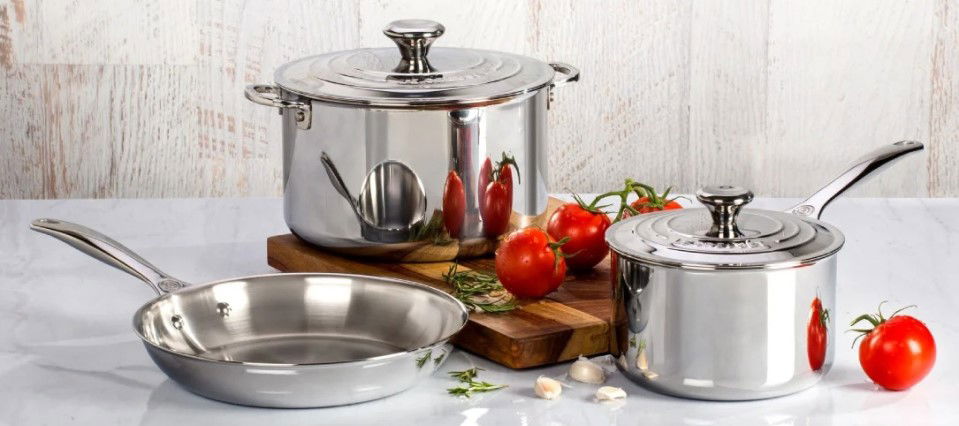 Guide to Cookware Material - Best Pots & Pans Material for the Kitchen
